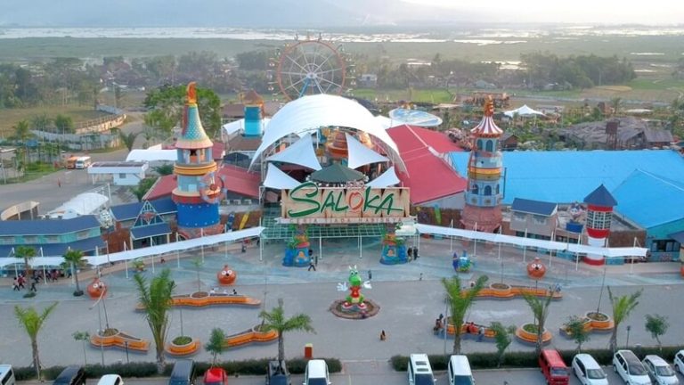 Wisata Saloka Theme Park Semarang, Harga Tiket, dan Jam Operasional