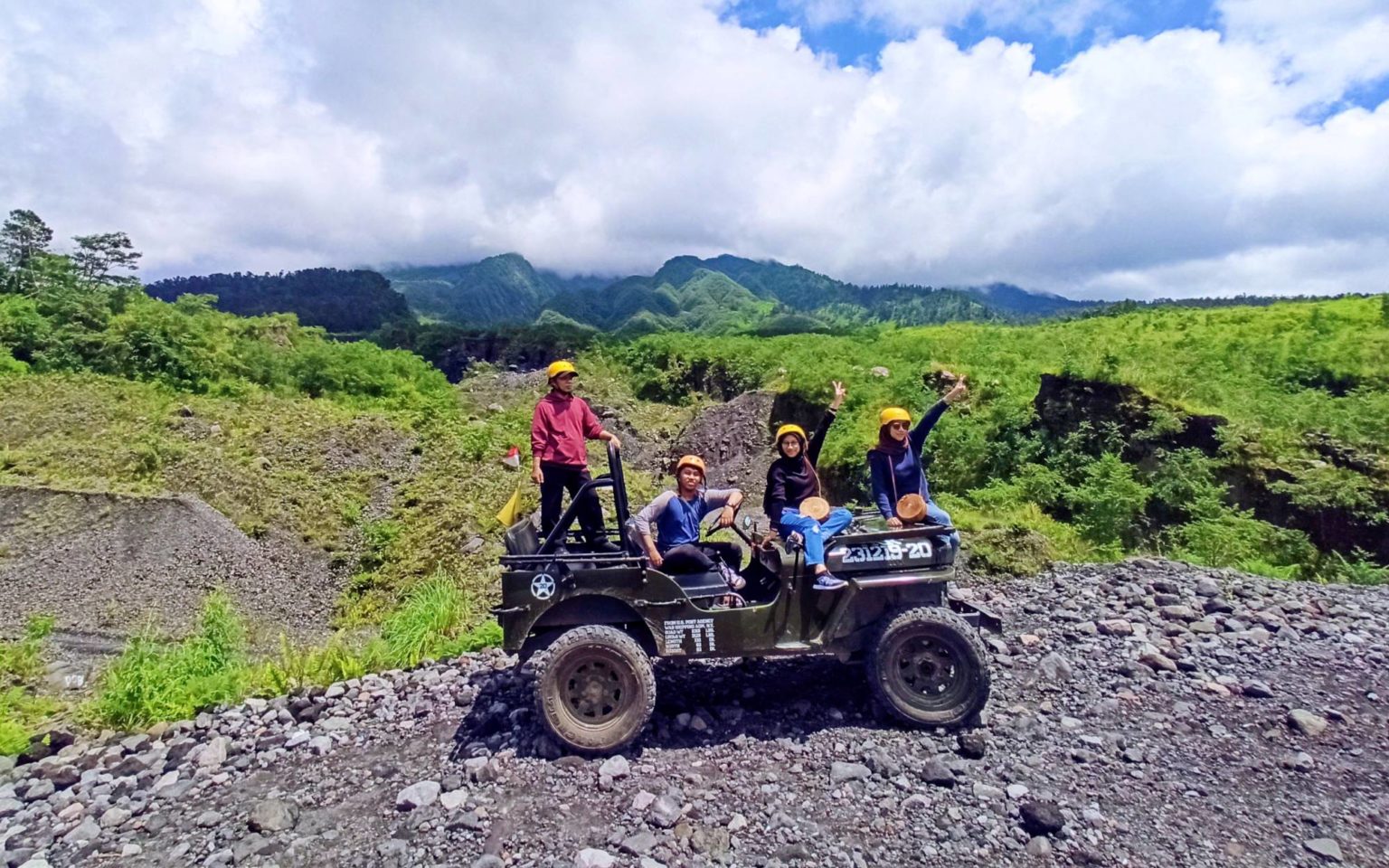 Harga Paket dan Sewa Jeep Terbaru Wisata Lava Tour Merapi