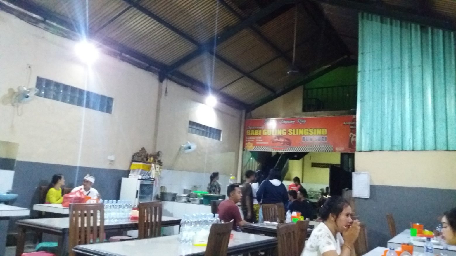 9 Rekomendasi Warung Babi Guling Terenak di Bali