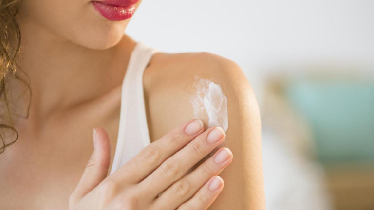 Cara Membuat Handbody Racikan Sendiri Dirumah, 100% Mudah